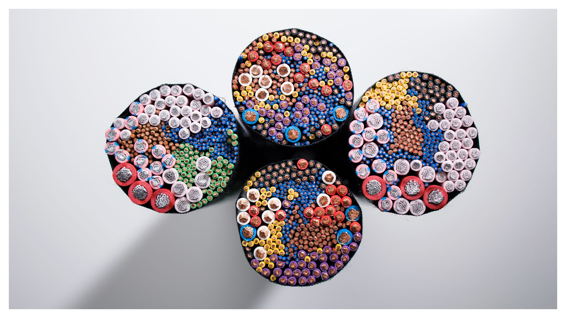 Branding für LEONI ReWire - design hoch drei // Agentur // Stuttgart